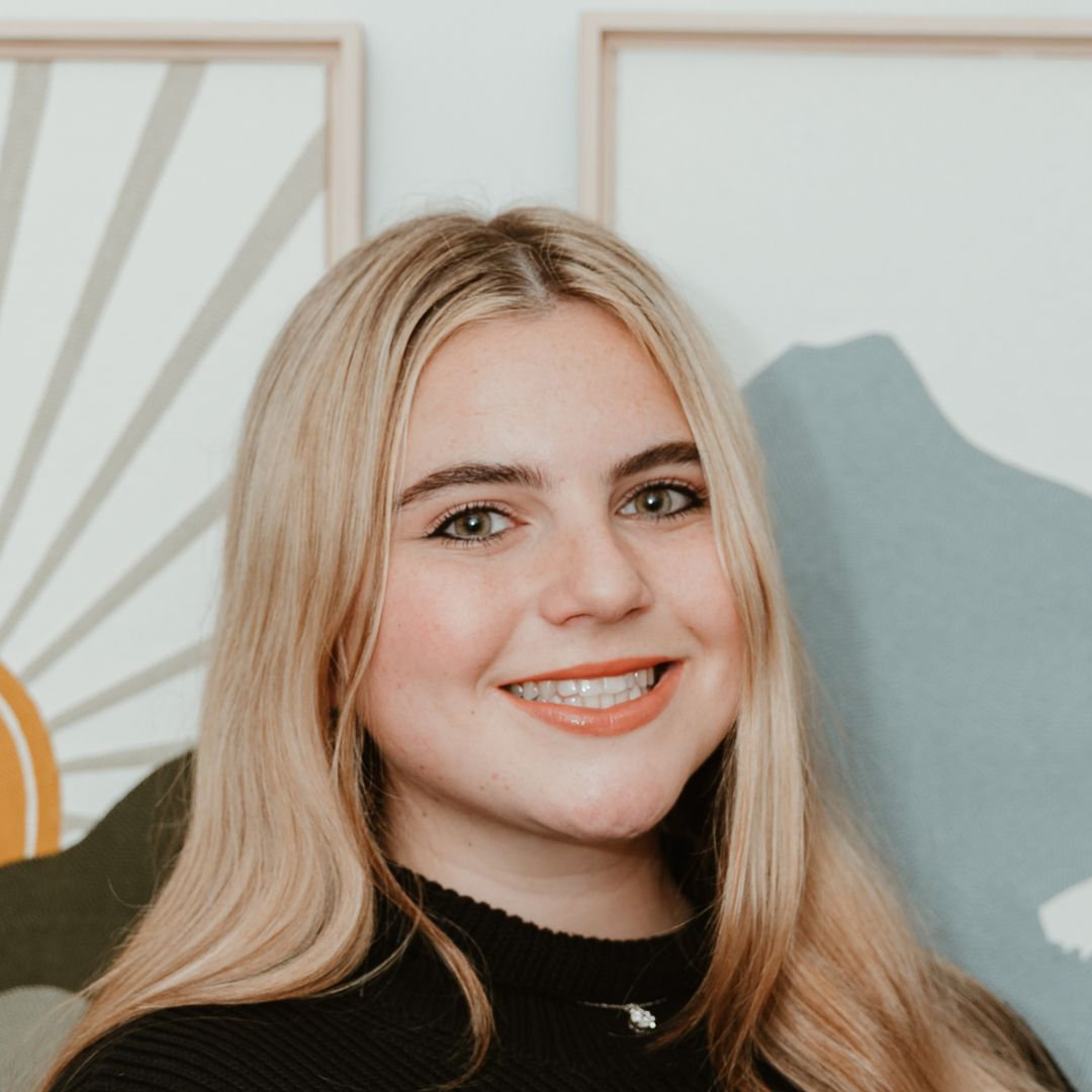 Caroline Bloomquist | Simply Mindful Counseling